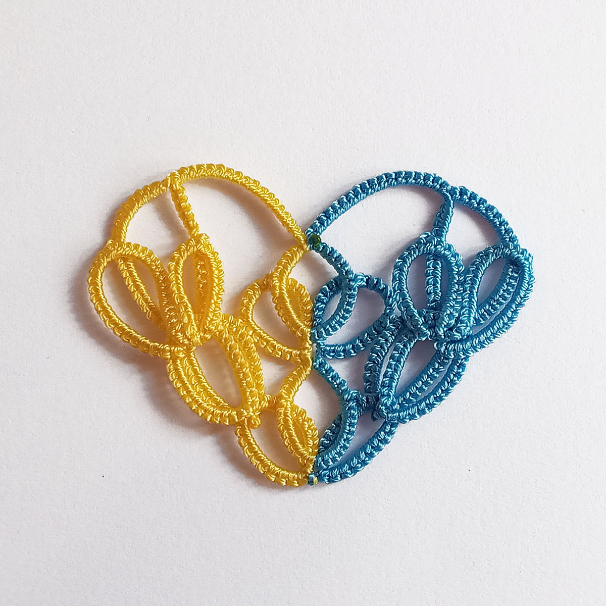 Pattern Heart Strong Ukraine - FairyLace - tatting pattern celtic heart